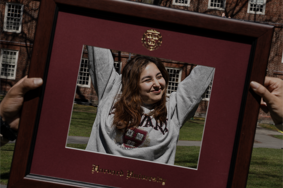 Shop Harvard – The COOP